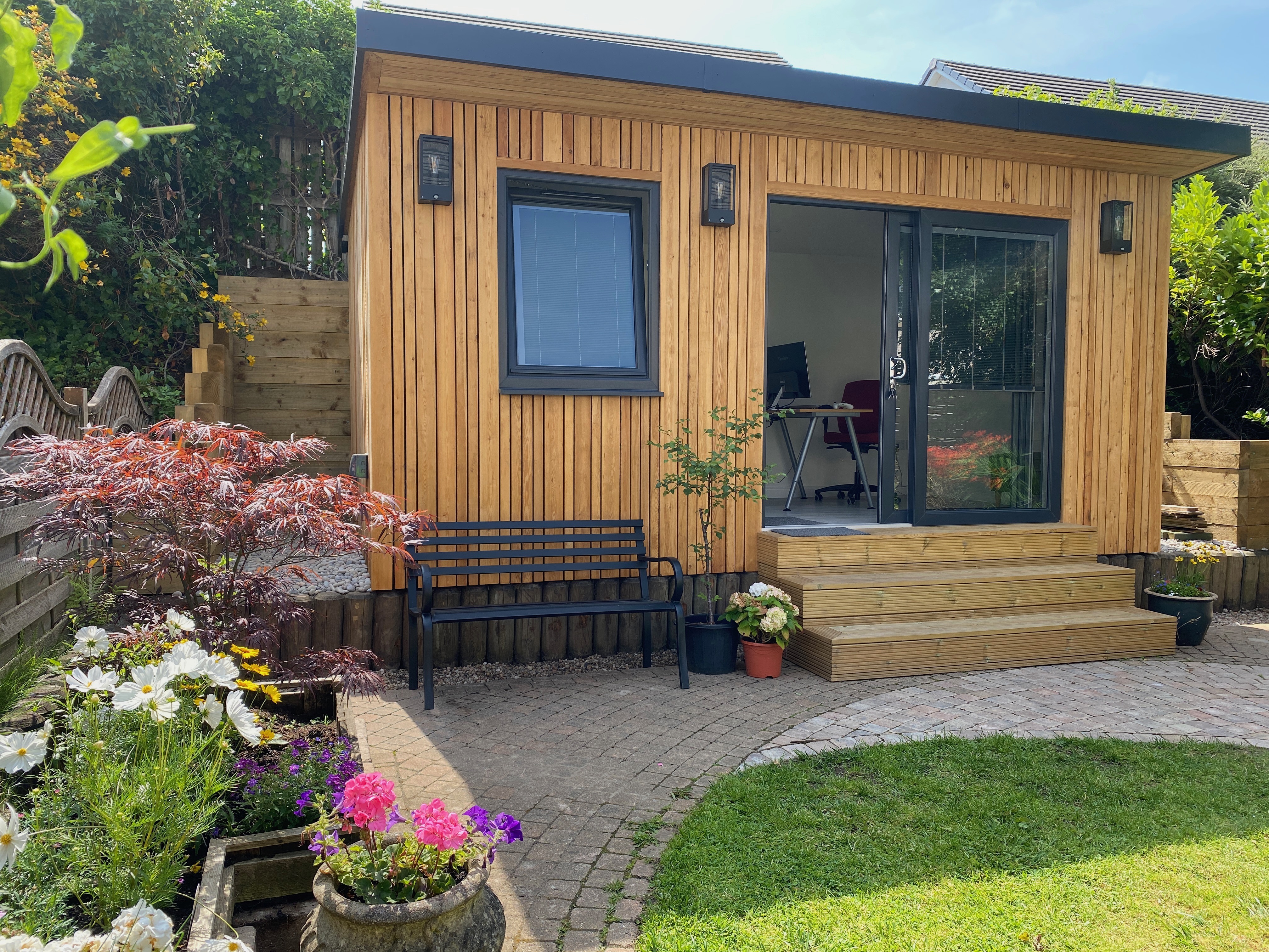 UNO Garden Room tucks perfectly in a disused spot | Outside In Garden Rooms